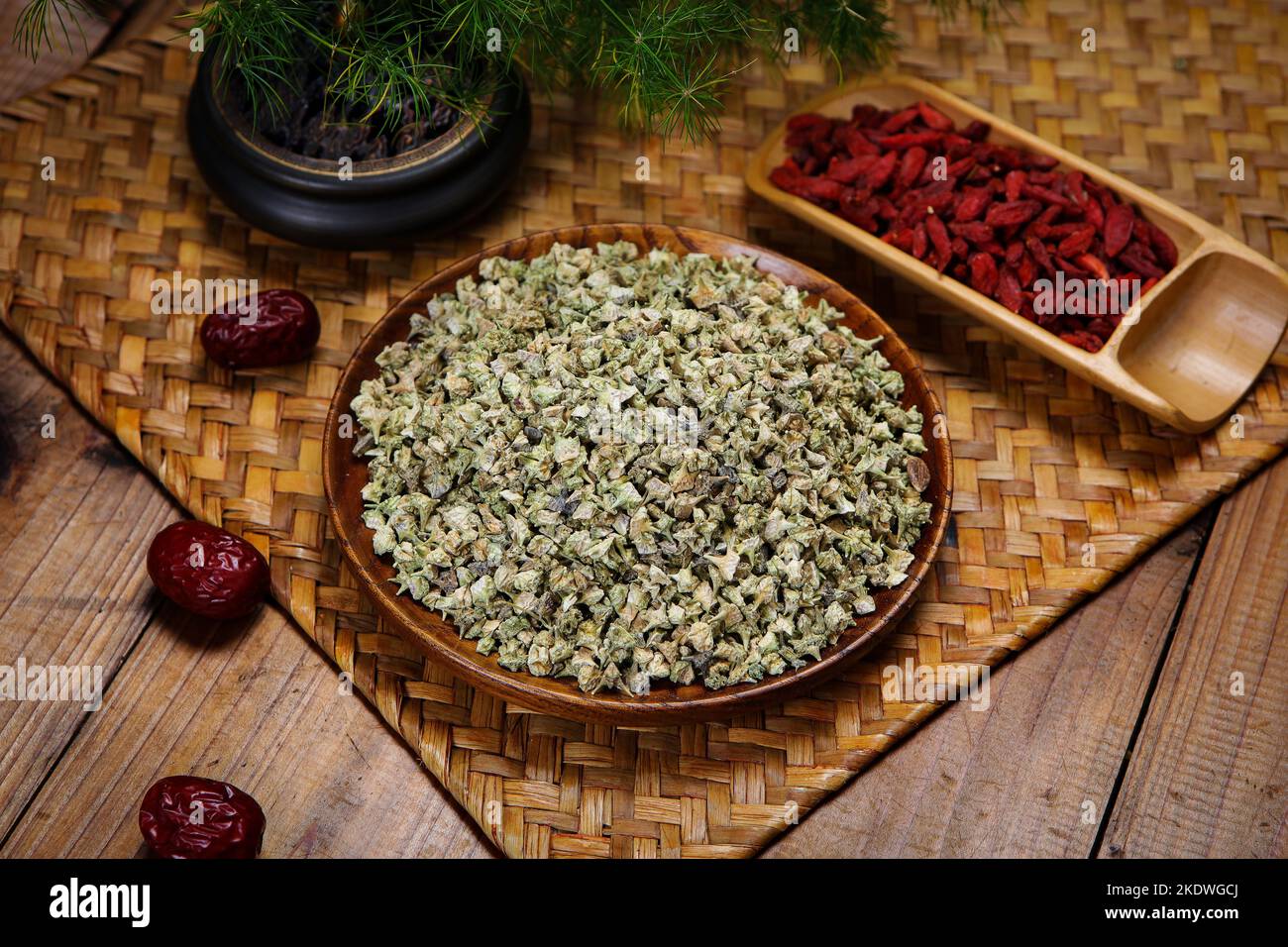 Chinese herb medicine goji hi-res stock photography and images - Alamy