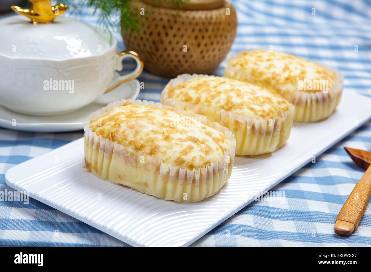 Delicious steamed cake Stock Photo - Alamy