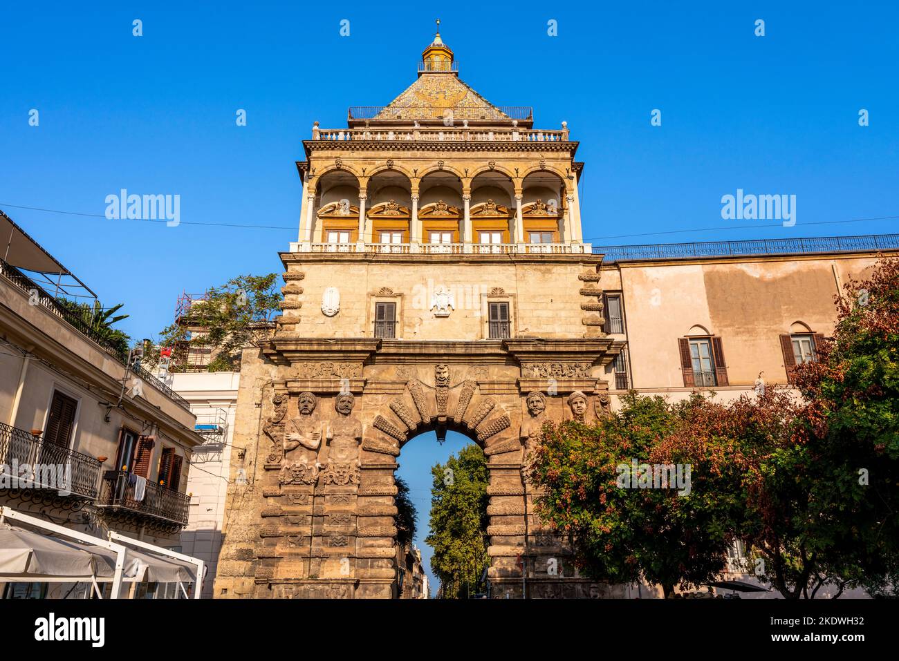 The Porta Nuova City Gate, Palermo, Sicily, Italy Stock Photo - Alamy