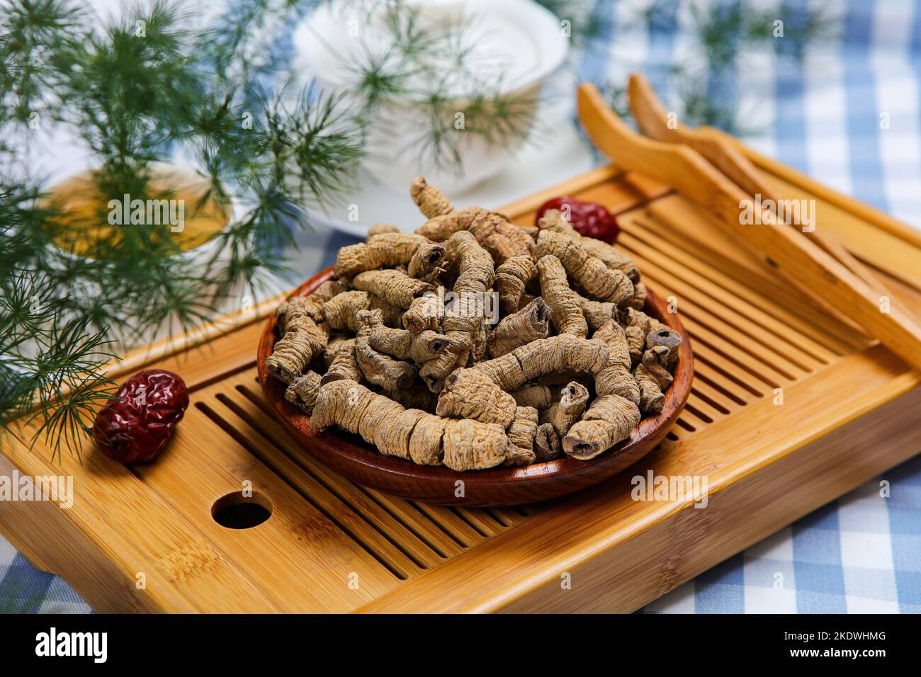 Chinese herbal medicine medicinal indianmulberry root Stock Photo - Alamy