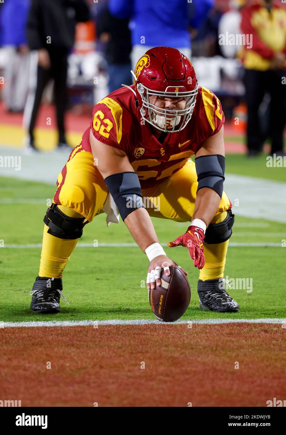 November 05, 2022 USC Trojans offensive lineman Brett Neilon #62 in ...