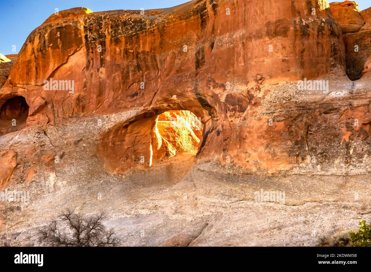 Colorful Tunnel Arch Evening Devils Garden Arches National Park Moab ...