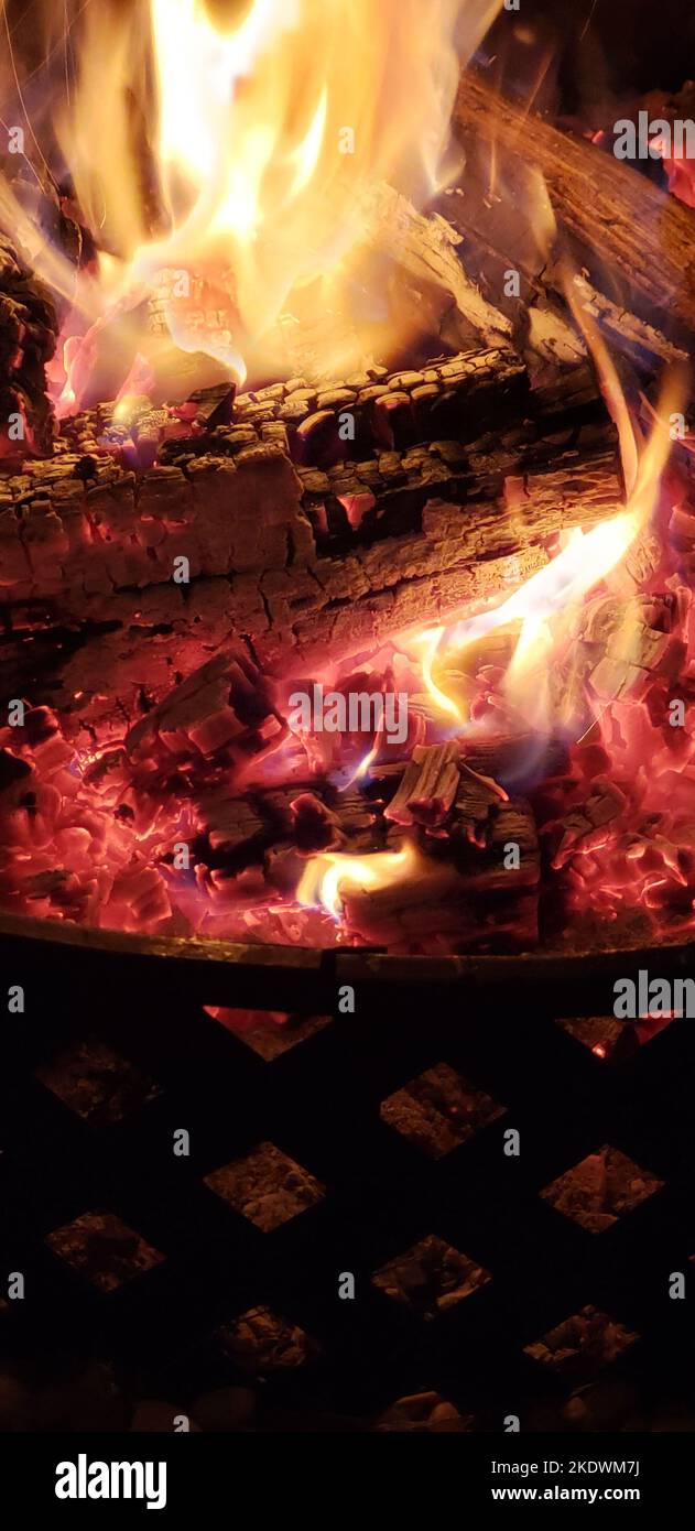 Relaxation embers hi-res stock photography and images - Alamy
