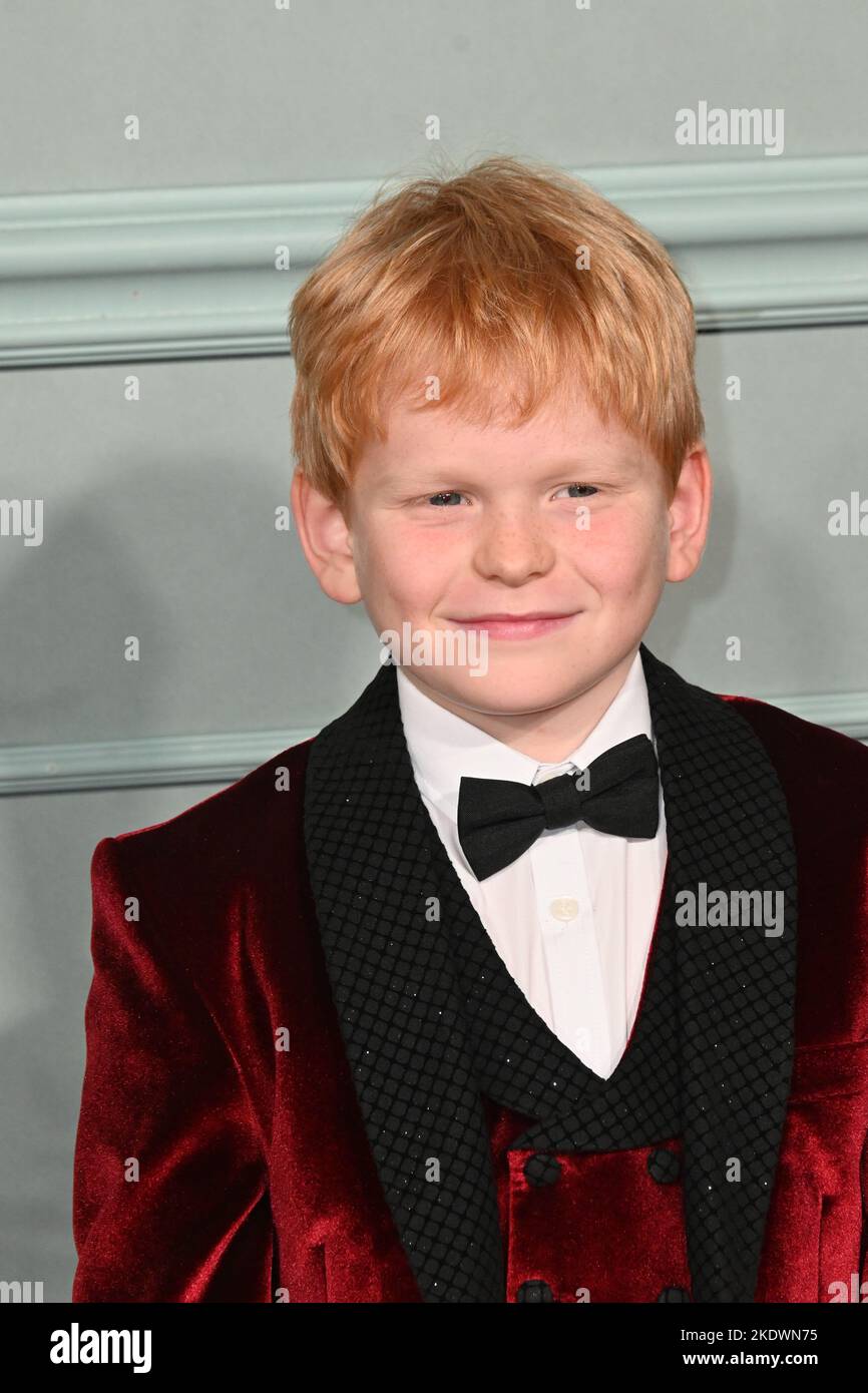 The crown netflix season 5 hi-res stock photography and images - Alamy