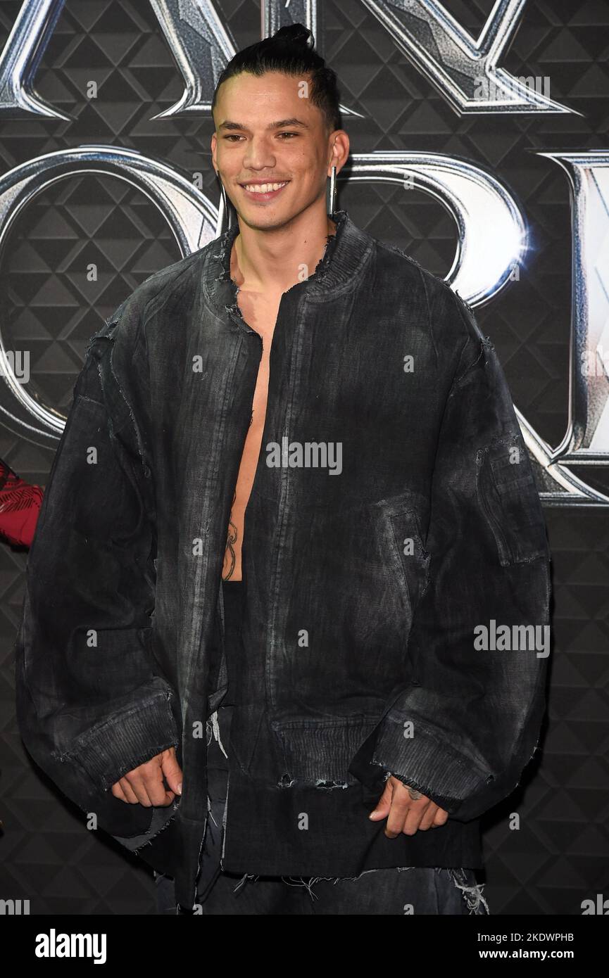 Hell raton red carpet hi-res stock photography and images - Alamy