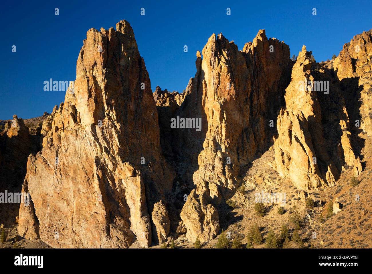 Smith Rocks from North Point Trail, Smith Rock State Park, Oregon Stock ...