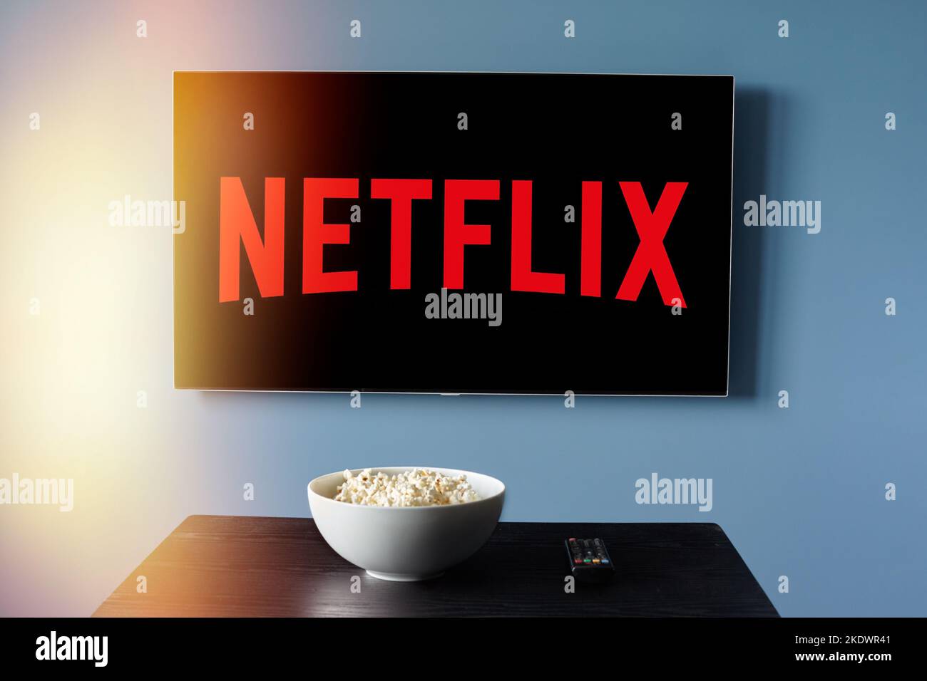 TV Television with Netflix logo on screen Stock Photo - Alamy