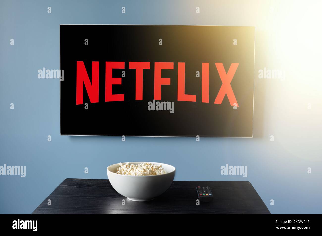 TV Television with Netflix logo on screen Stock Photo - Alamy