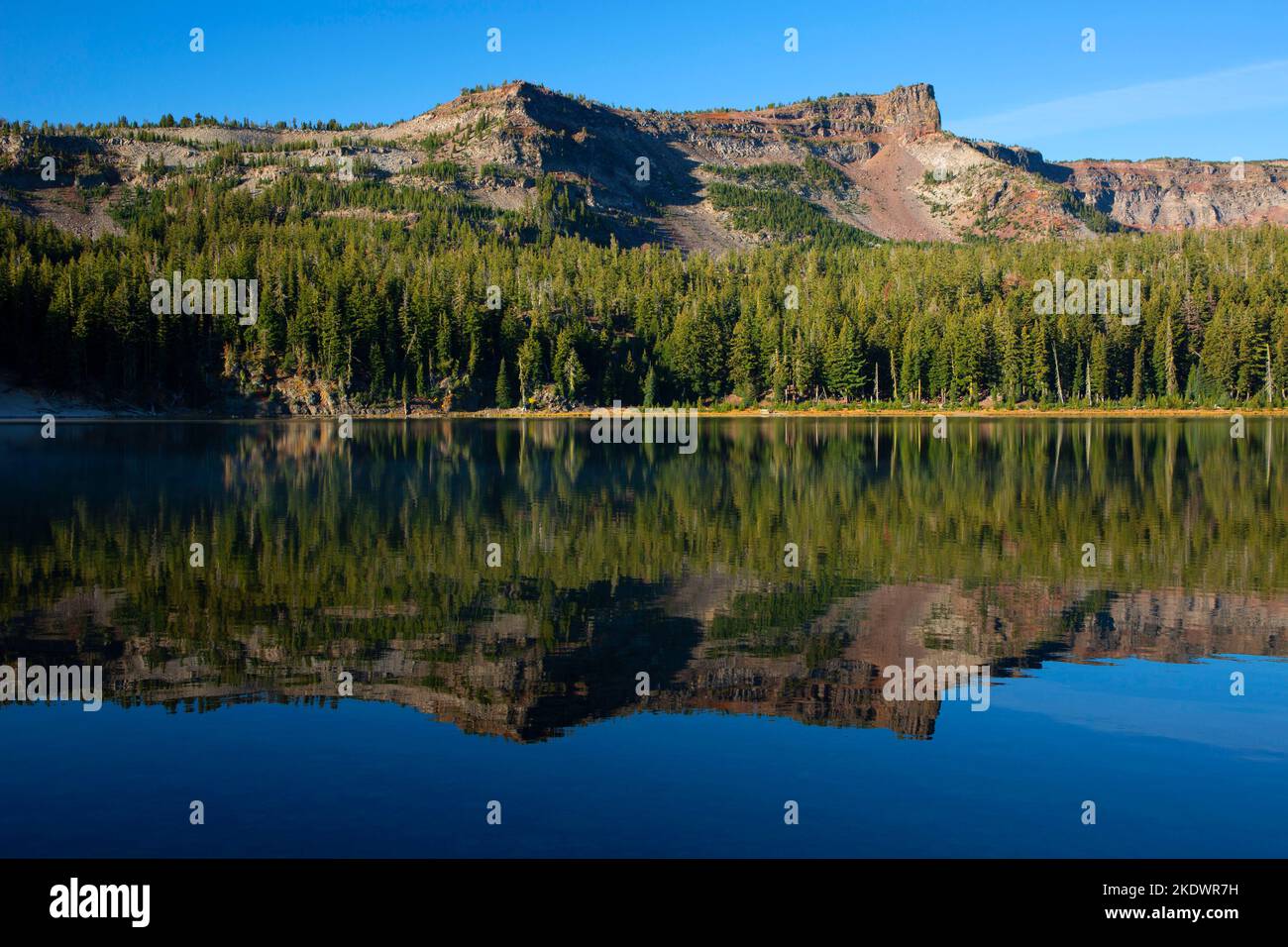 Three Creek Lake with Tam McArthur Rim Trail, Deschutes National Forest ...
