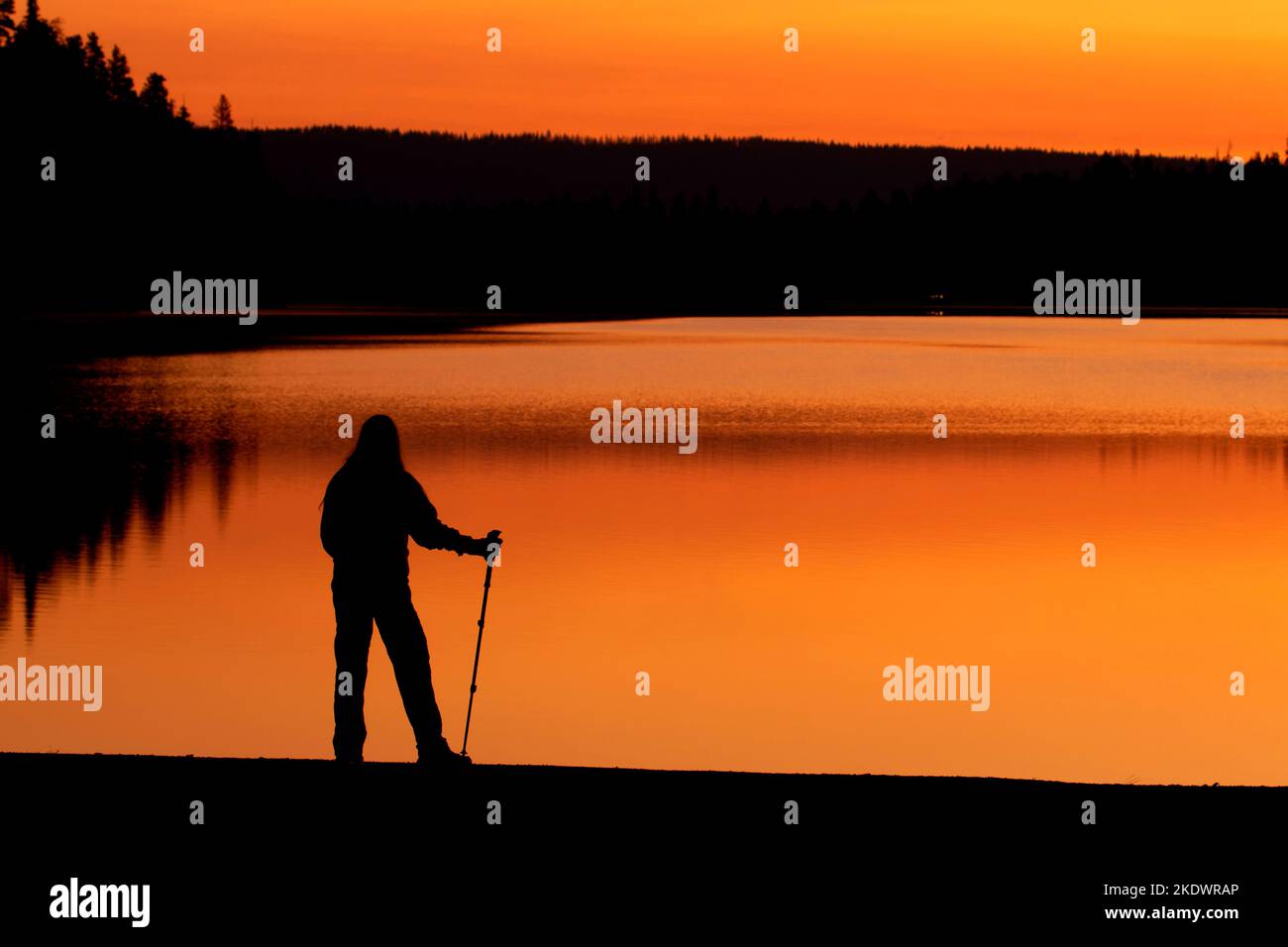 Sunrise at Suttle Lake, Deschutes National Forest, McKenzie Pass ...
