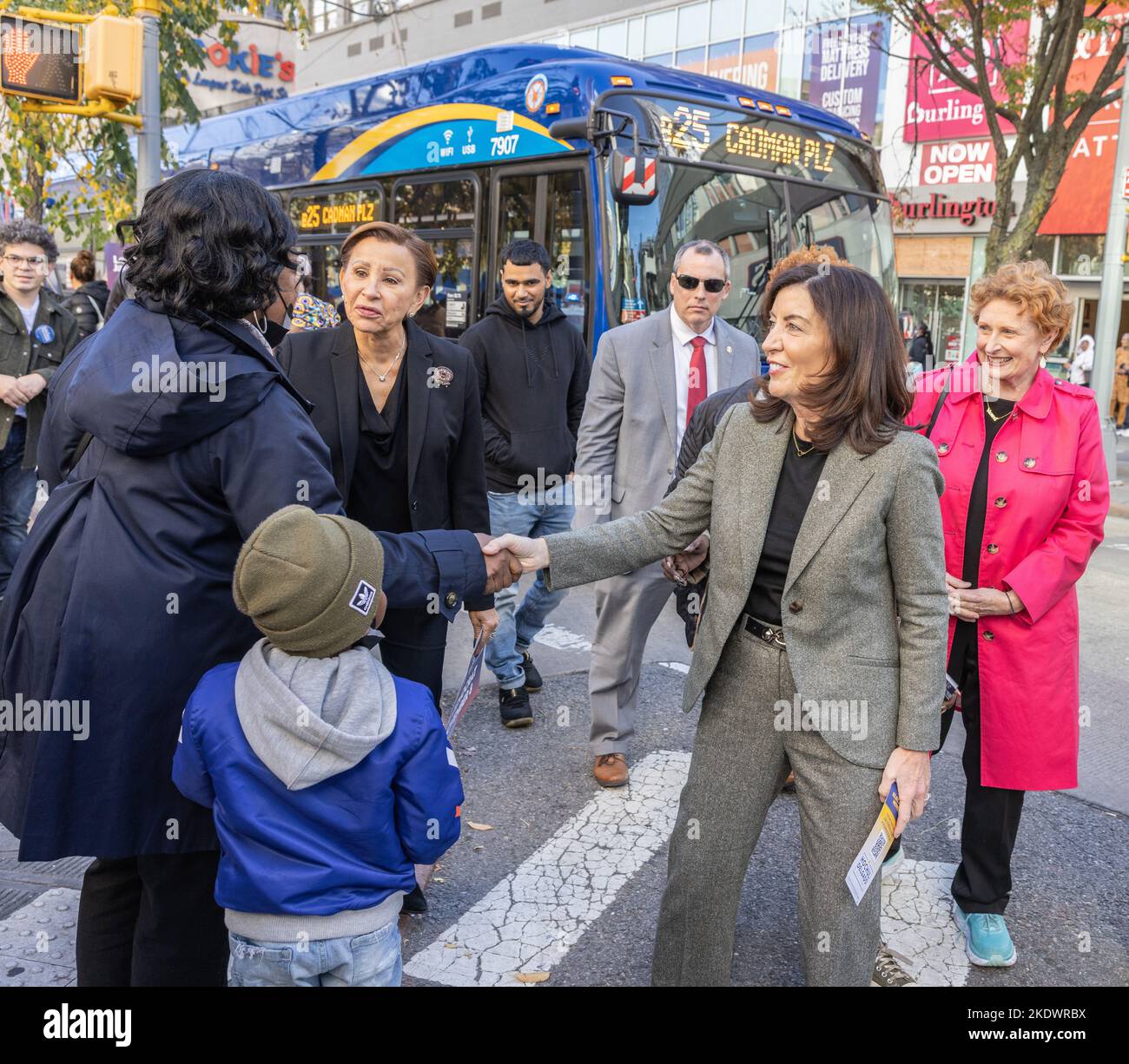 Gov kathy hochul d hi-res stock photography and images - Alamy