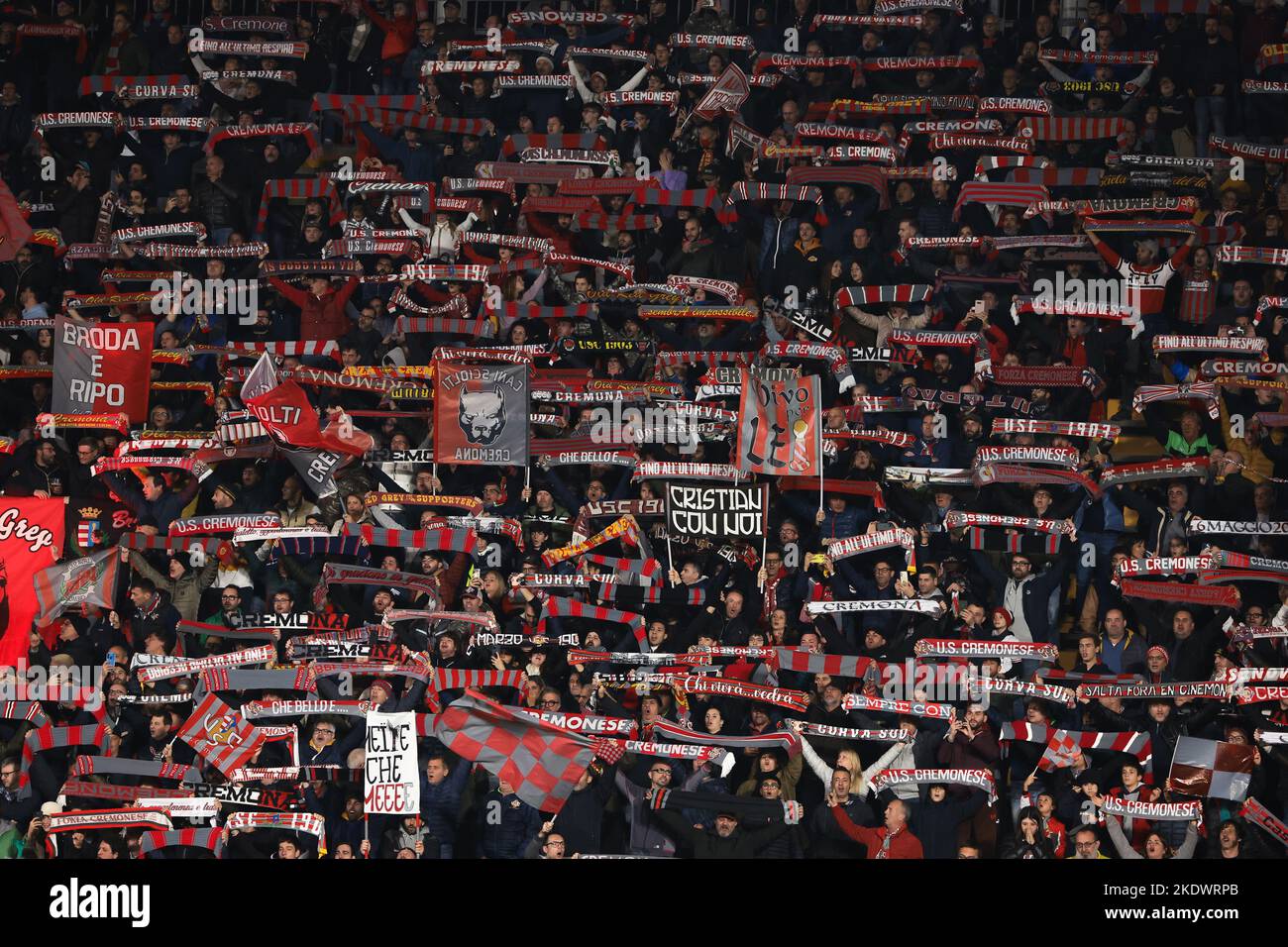 Cremonese fans hi-res stock photography and images - Alamy