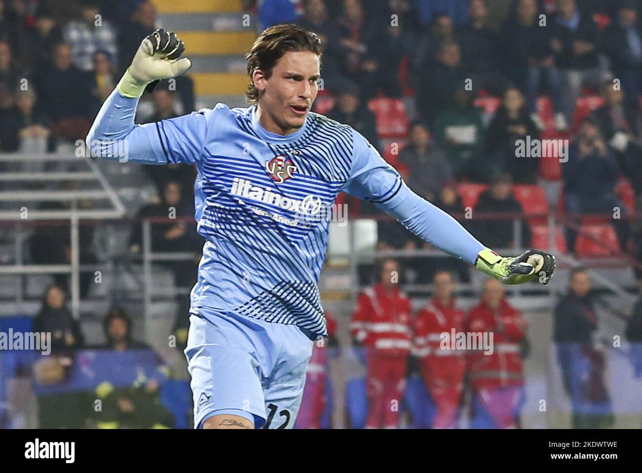 Marco Carnesecchi of US Cremonese during US Cremonese vs AC Milan, 14 ...