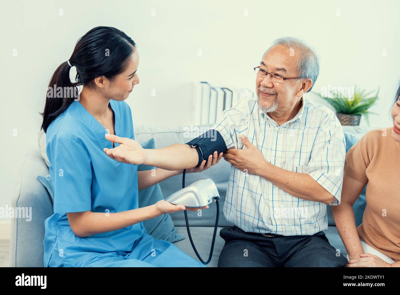 Blood test man having hi-res stock photography and images - Alamy