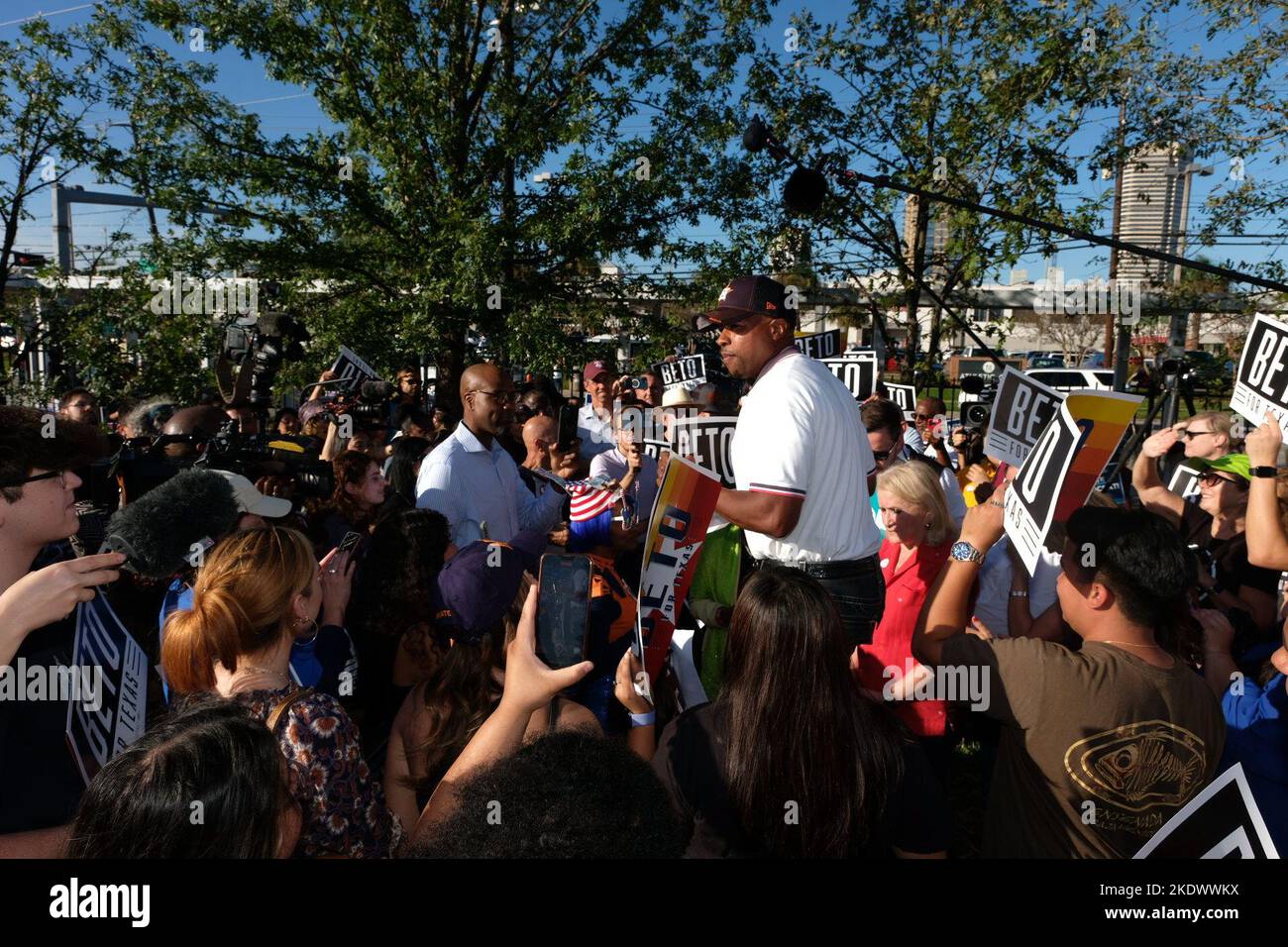 Ron reynolds hi-res stock photography and images - Alamy