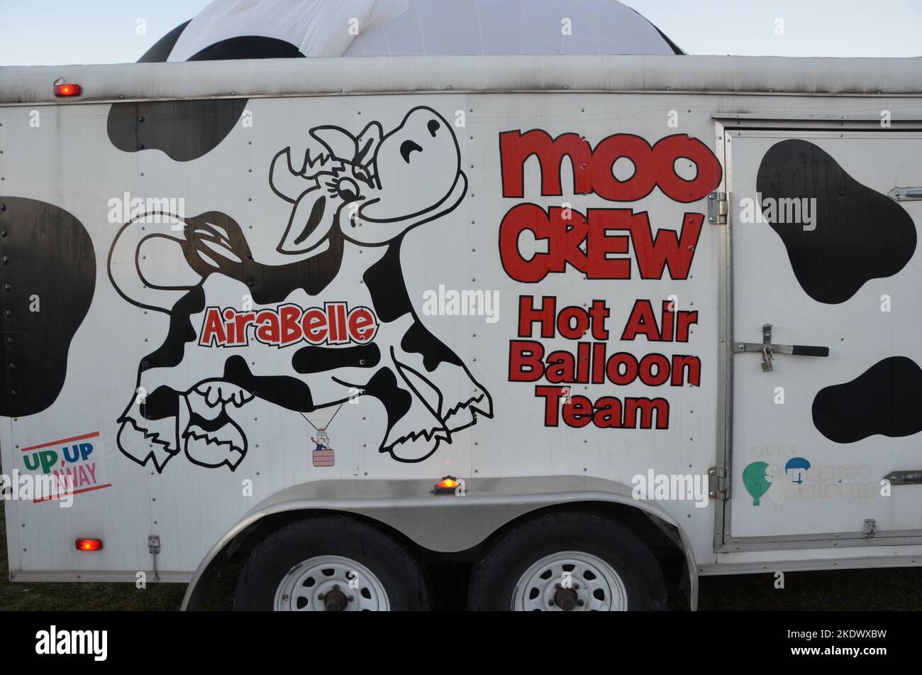 Creamland Cow Balloon Chaste Van at Albuquerque International Balloon ...