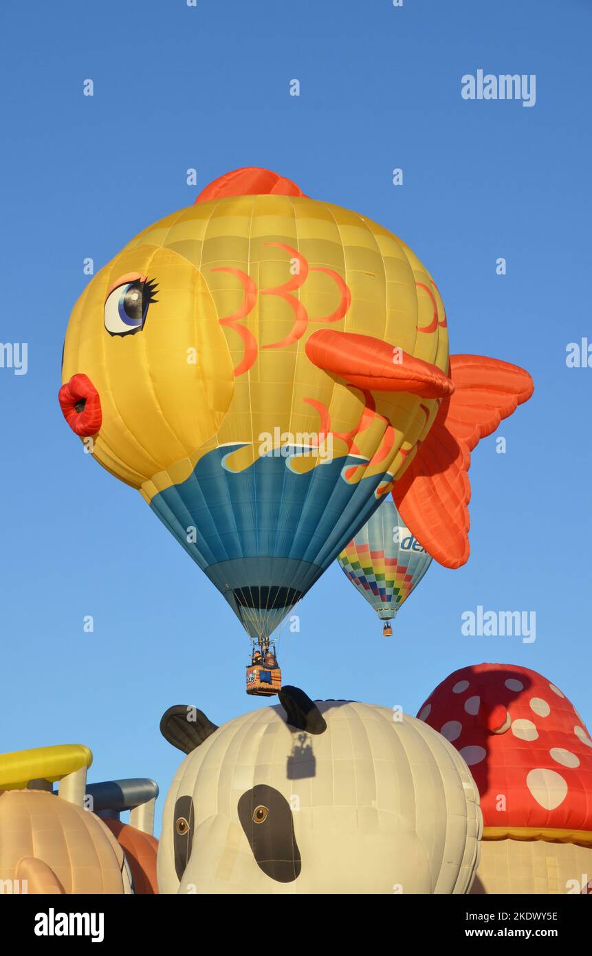 Goldfish Hot Air Balloon at Albuquerque International Balloon Fiesta ...