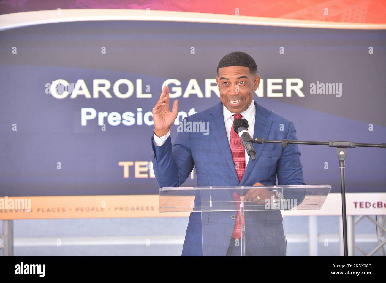 MIAMI, FLORIDA - NOVEMBER 03: NBC 6 News Co-Anchor Jawan Strader ...
