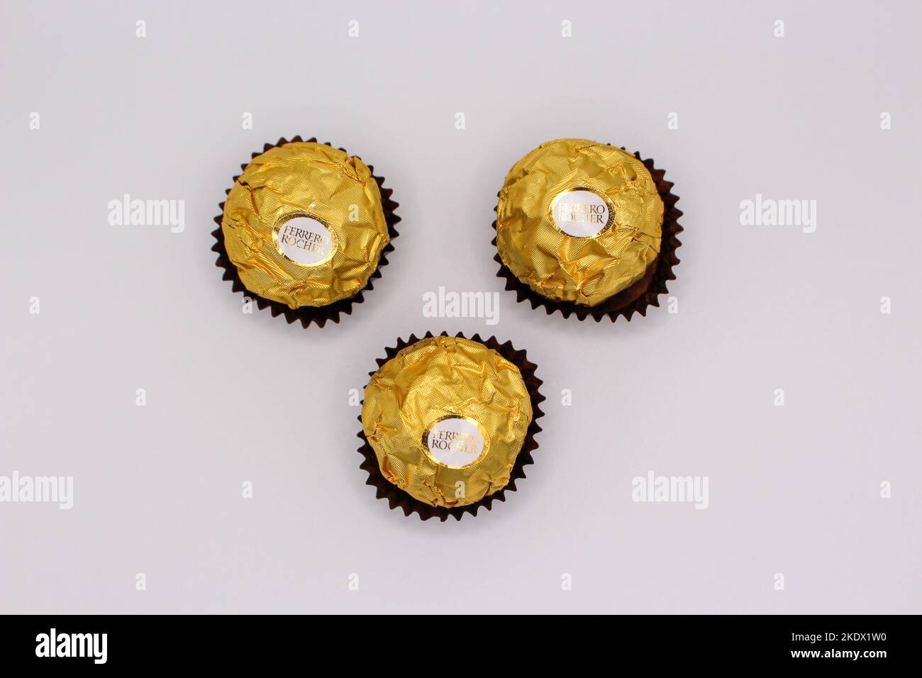 Original Ferrero Rocher Milk Chocolate Balls Stock Photo - Alamy