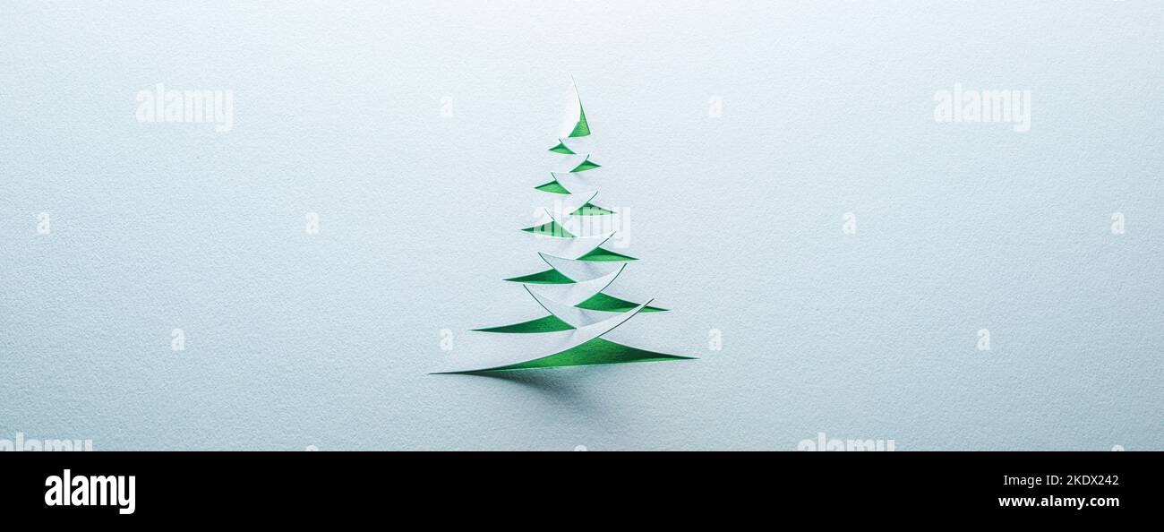 Christmas tree cut paper hi-res stock photography and images - Alamy
