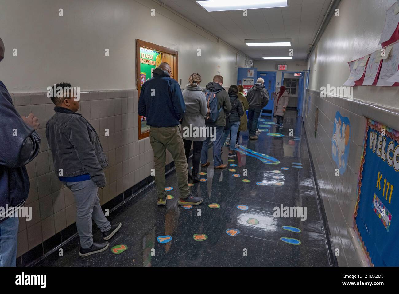 Ps 171 hi-res stock photography and images - Alamy