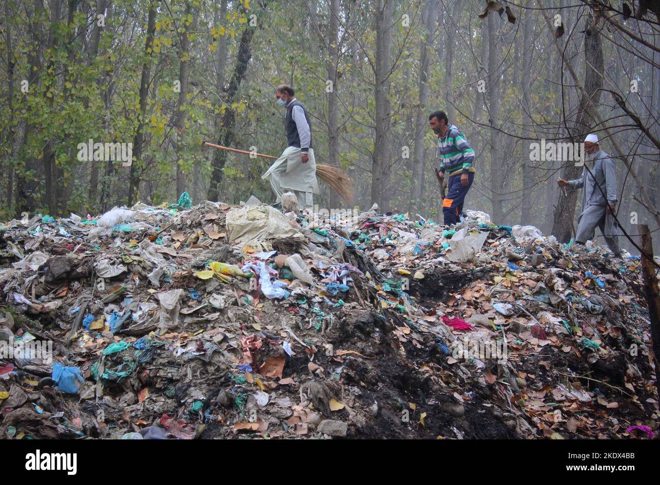 Umar dar hi-res stock photography and images - Alamy