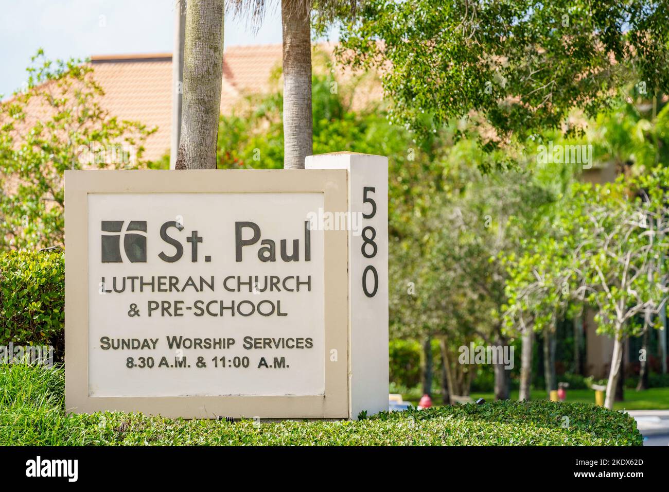 Weston, FL, USA - November 8, 2022: Photo of St Paul Lutheran Church ...