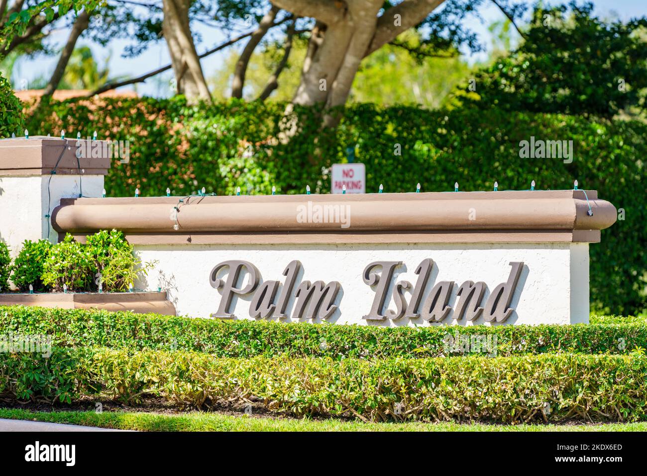 weston, FL, USA - November 8, 2022: Photo of the entrance to Palm ...