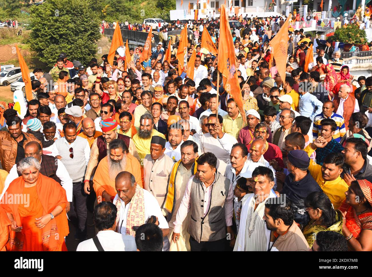 Jabalpur, Madhya Pradesh, India, 8th November : Hindu devotees ...