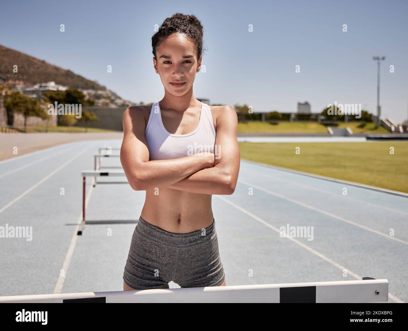 People woman hurdles hi-res stock photography and images - Alamy