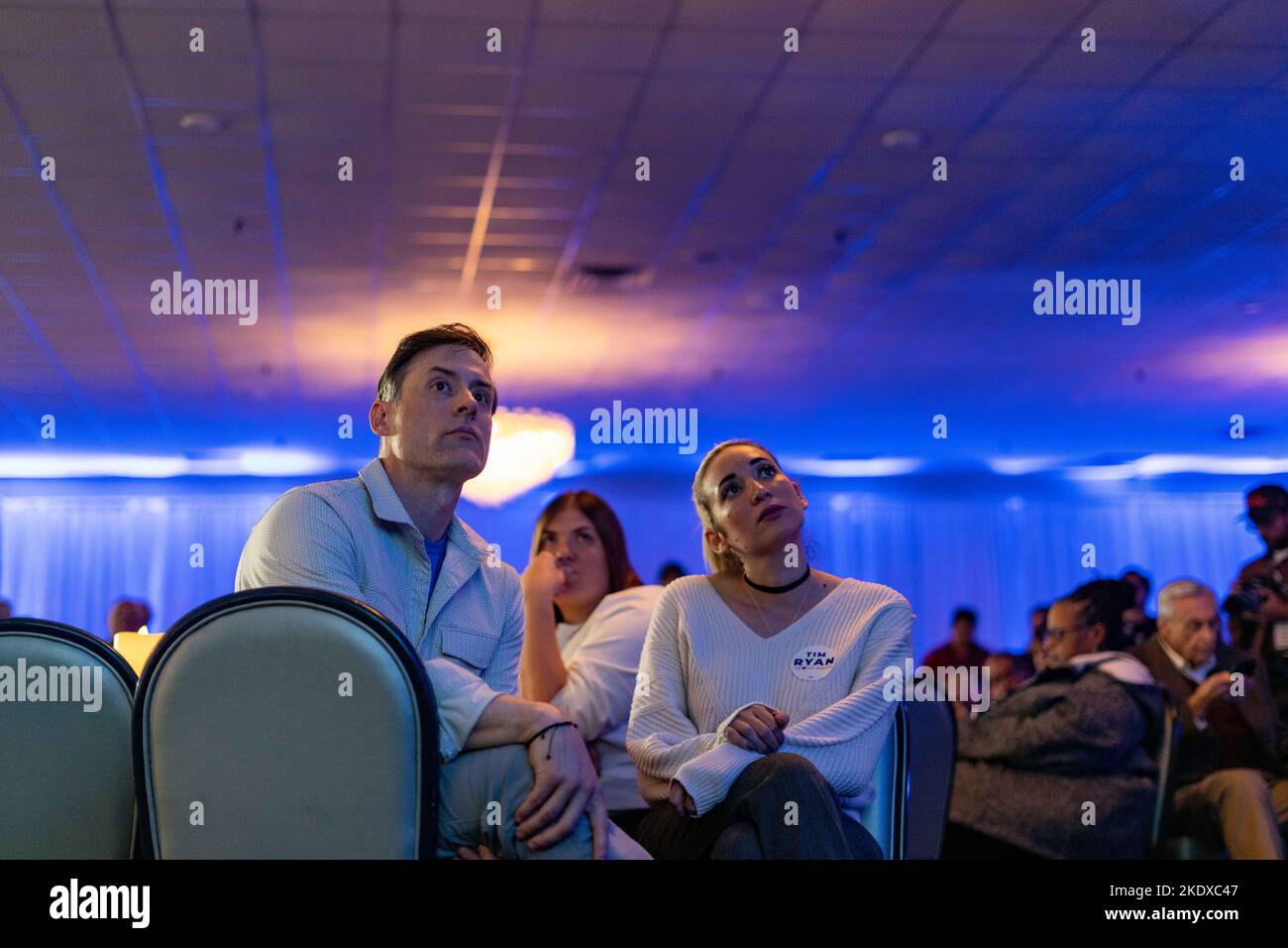 Dublin, Ohio, USA. 8th Nov, 2022. TIM RYAN supporters watch results ...