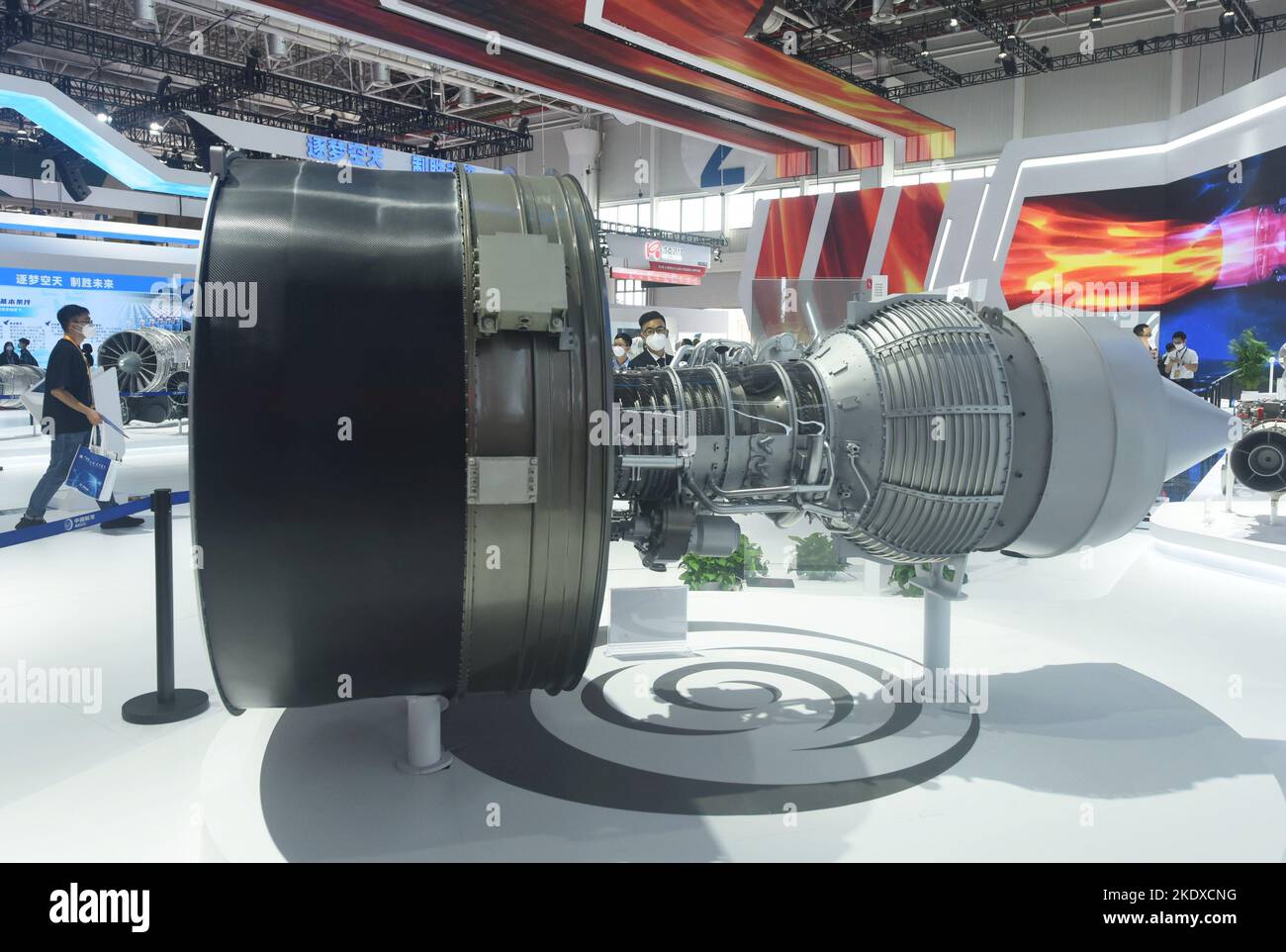 ZHUHAI, CHINA - NOVEMBER 9, 2022 - Visitors look at the Chinese-made Yangtze River 2000 high ...