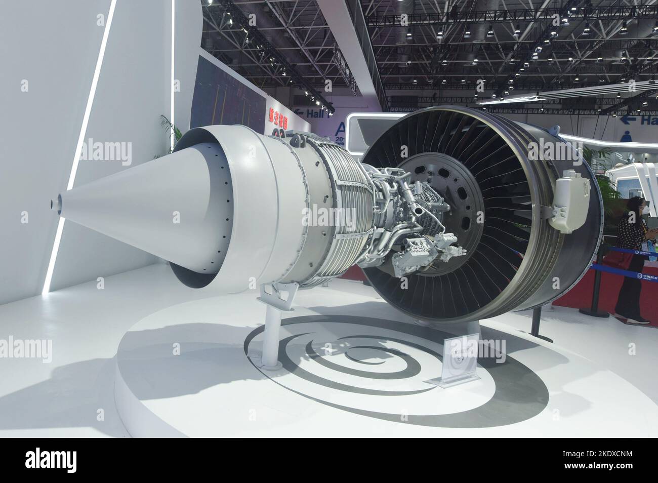 ZHUHAI, CHINA - NOVEMBER 9, 2022 - Visitors look at the Chinese-made Yangtze River 2000 high ...