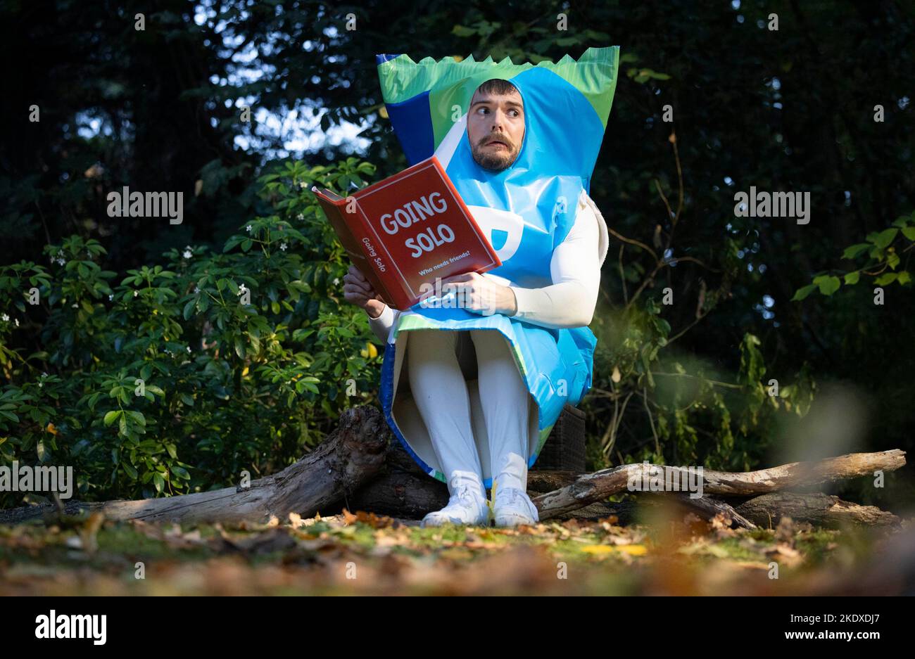 EDITORIAL USE ONL Behind the scenes pictures from a new Christmas ...
