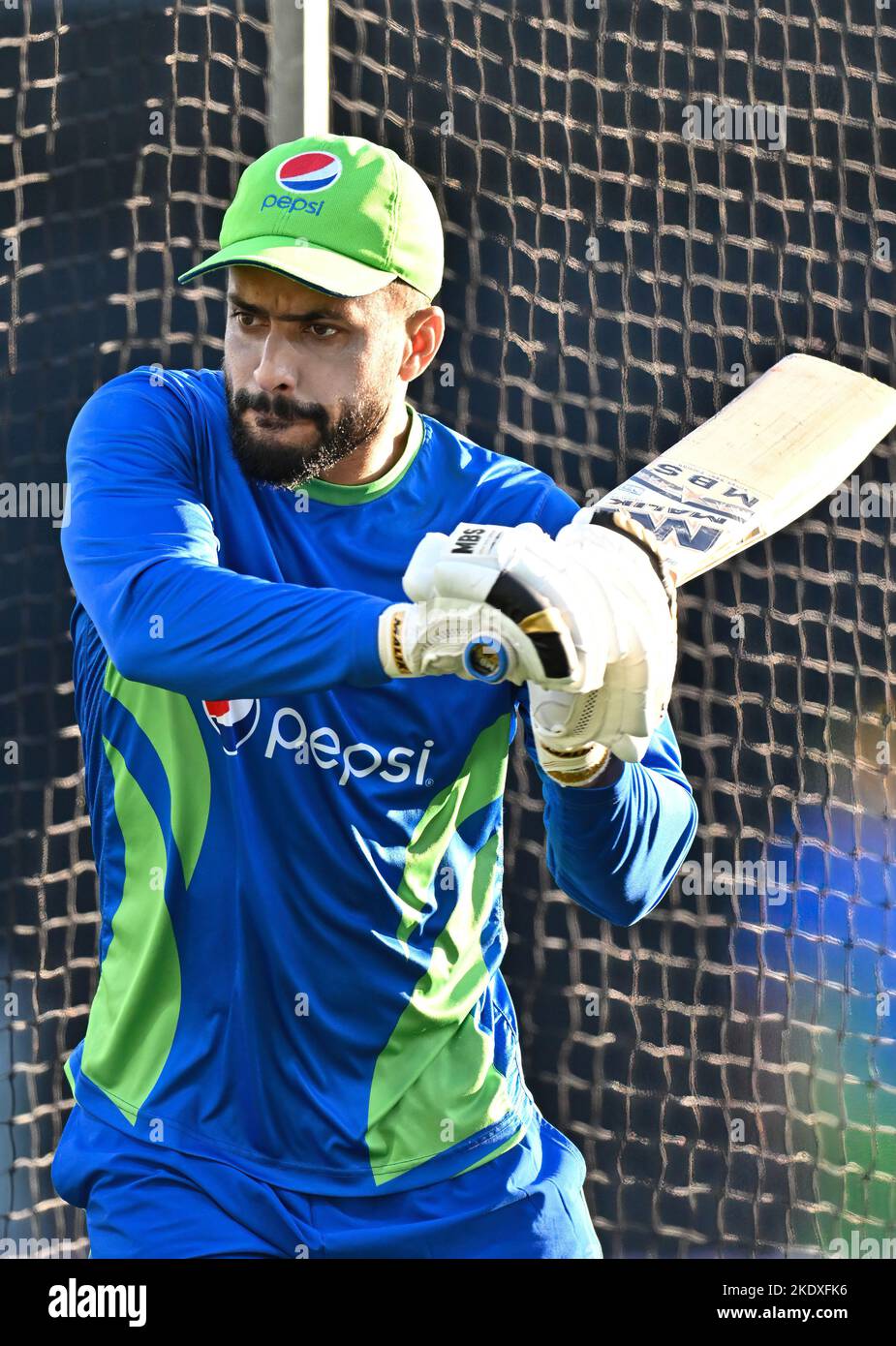 Sydney, Australia. 09th Nov, 2022. Mohammad Nawaz of Pakistan warm up ...