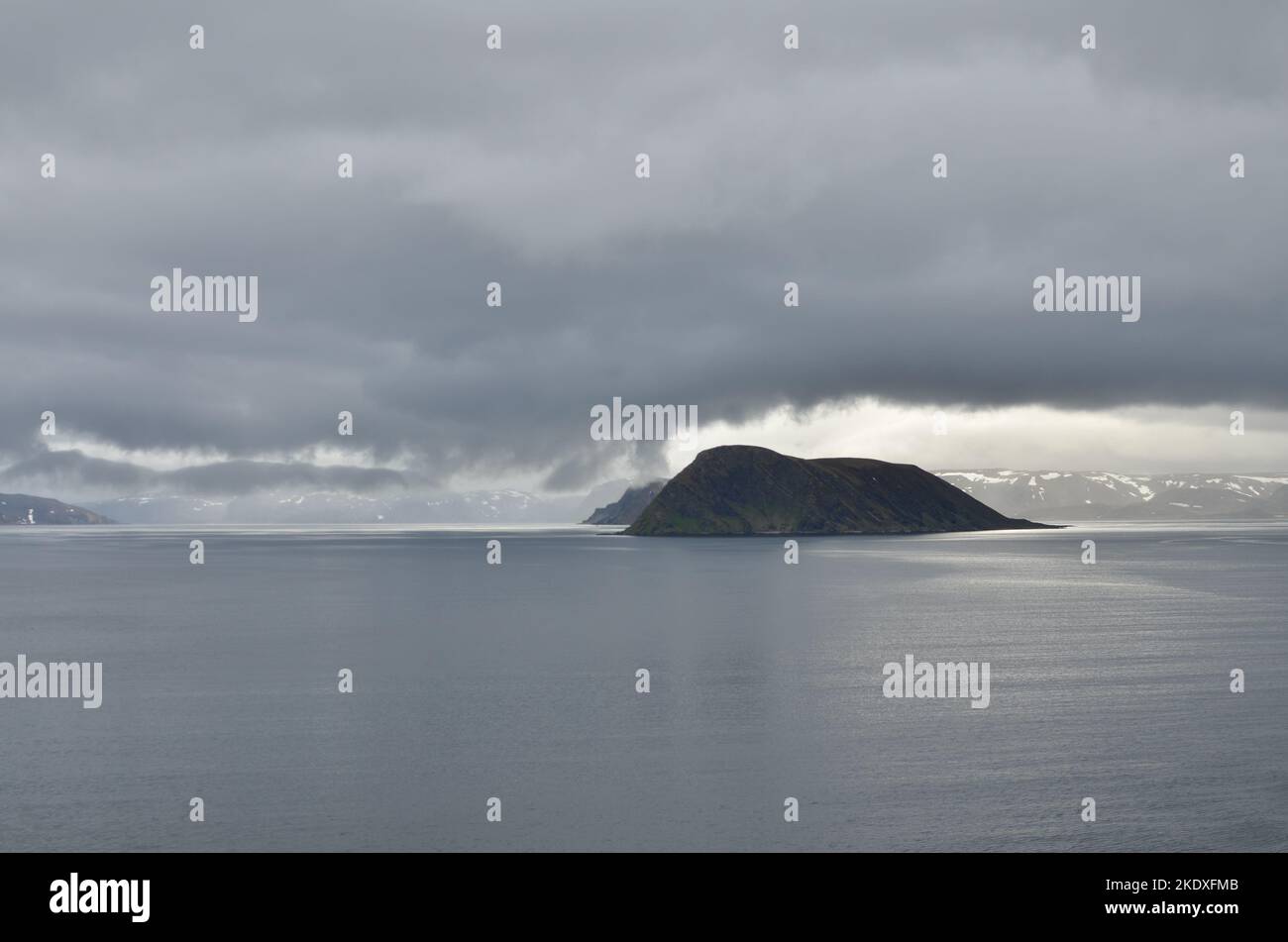 cloudy Fjord Norway ocean mirroring cold water Stock Photo - Alamy
