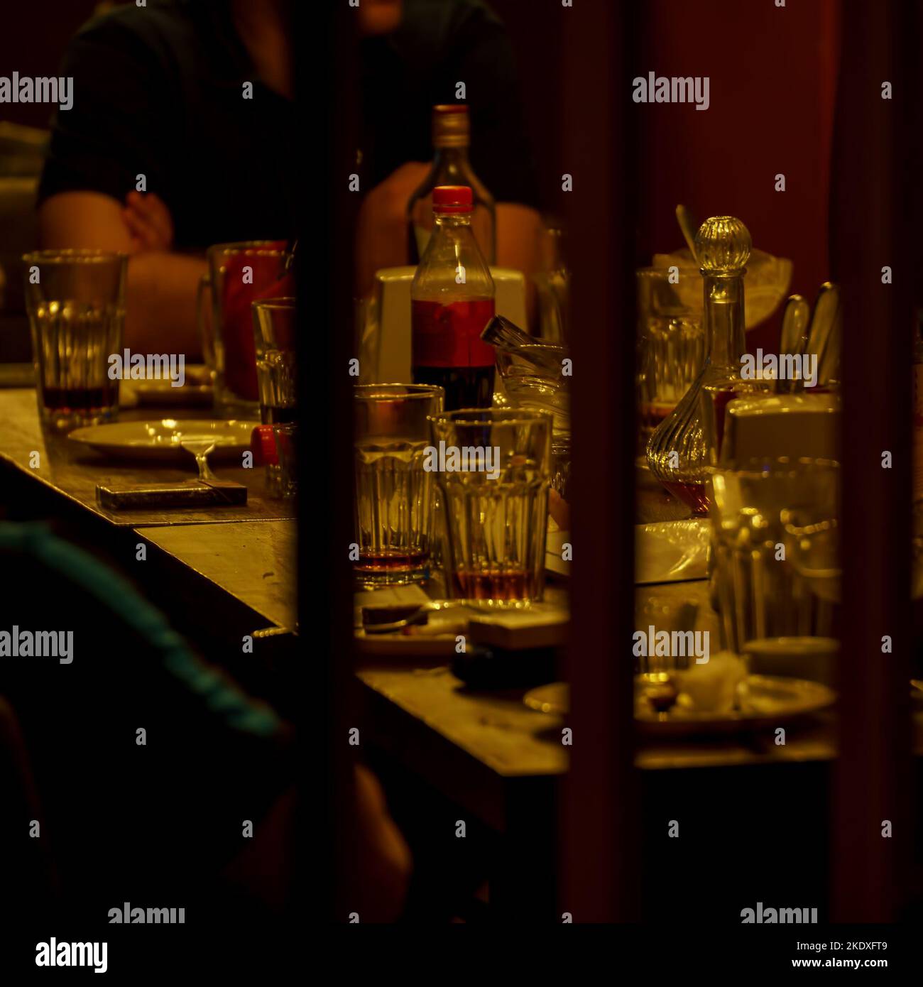 Alcohol table bottles mess hi-res stock photography and images - Alamy