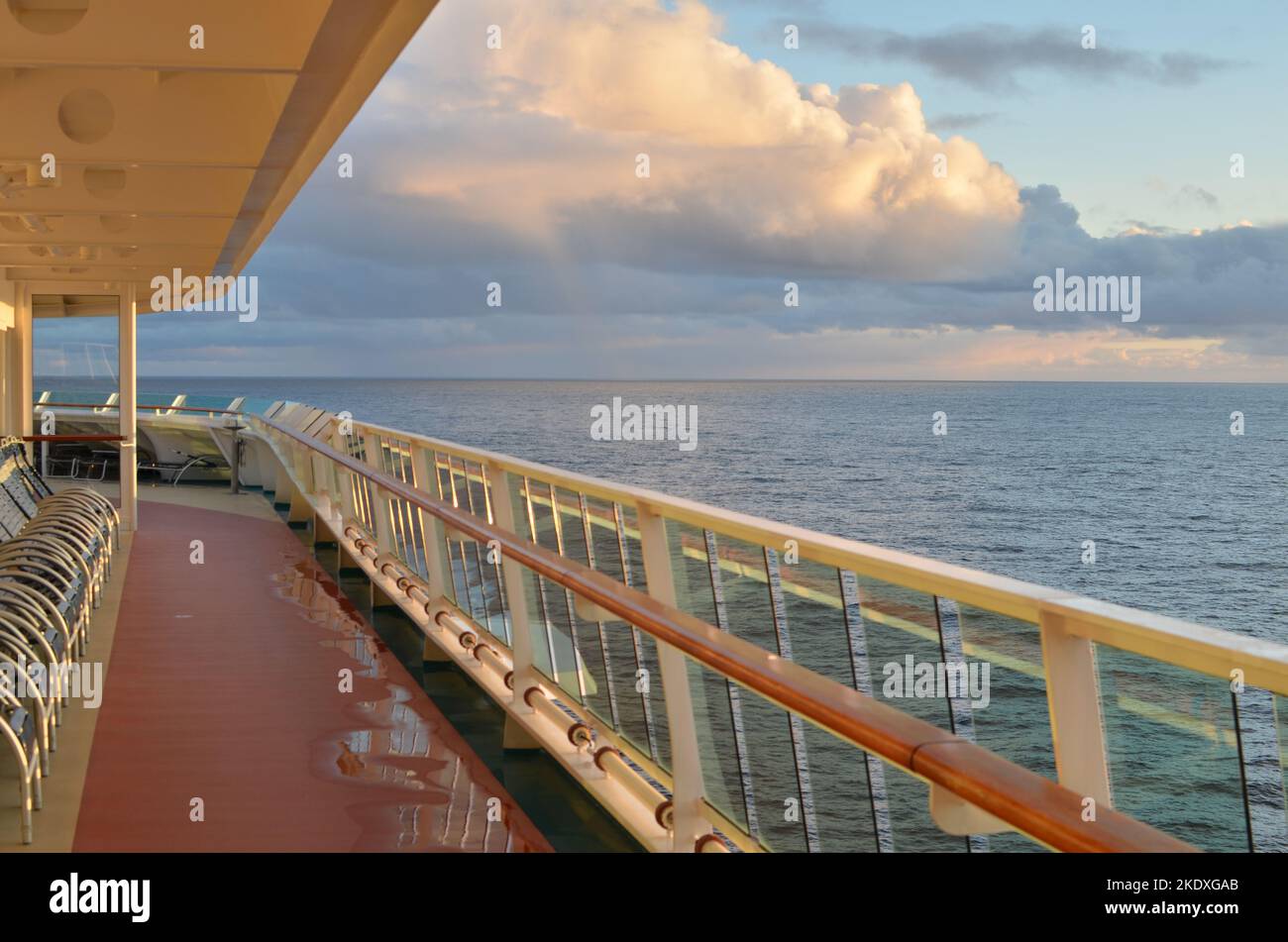 Cruise ship amazing sunset hi-res stock photography and images - Alamy
