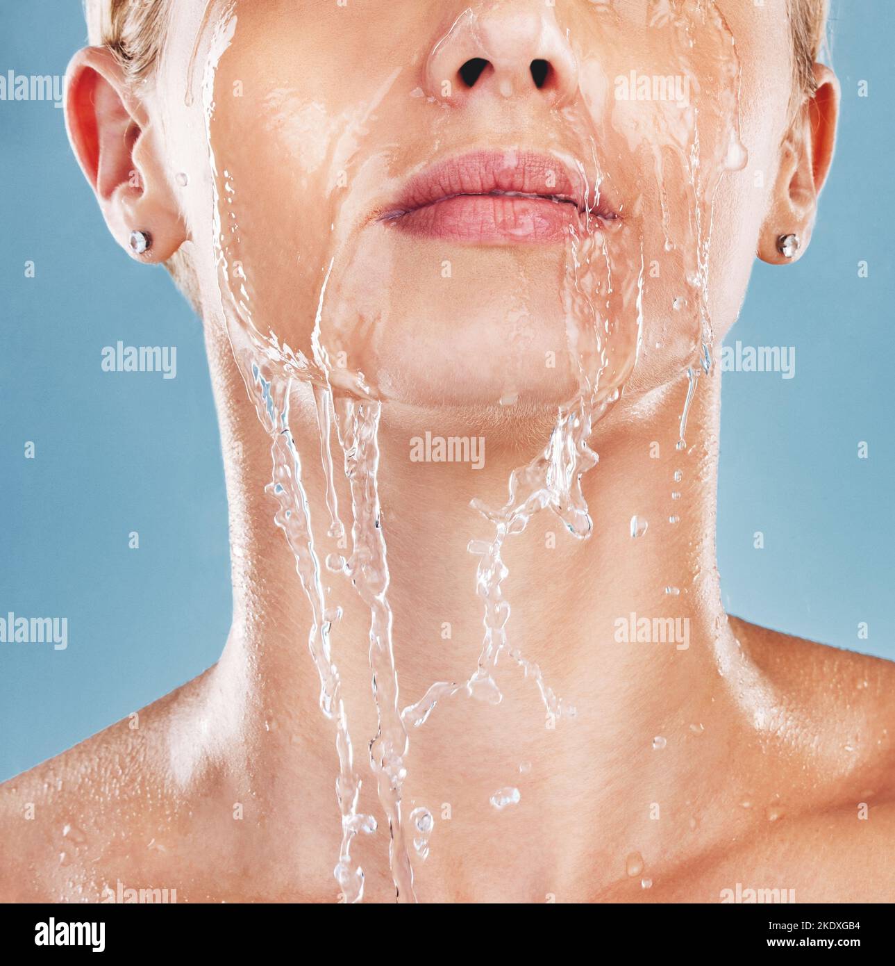 Woman face water hi-res stock photography and images - Alamy