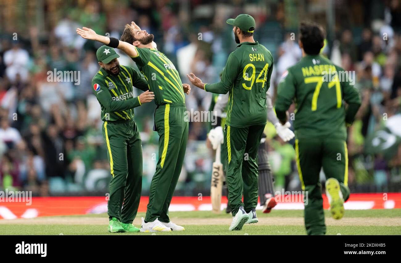 Sydney, Australia. 09th Nov, 2022. Shaheen Shah Afridi of Pakistan ...