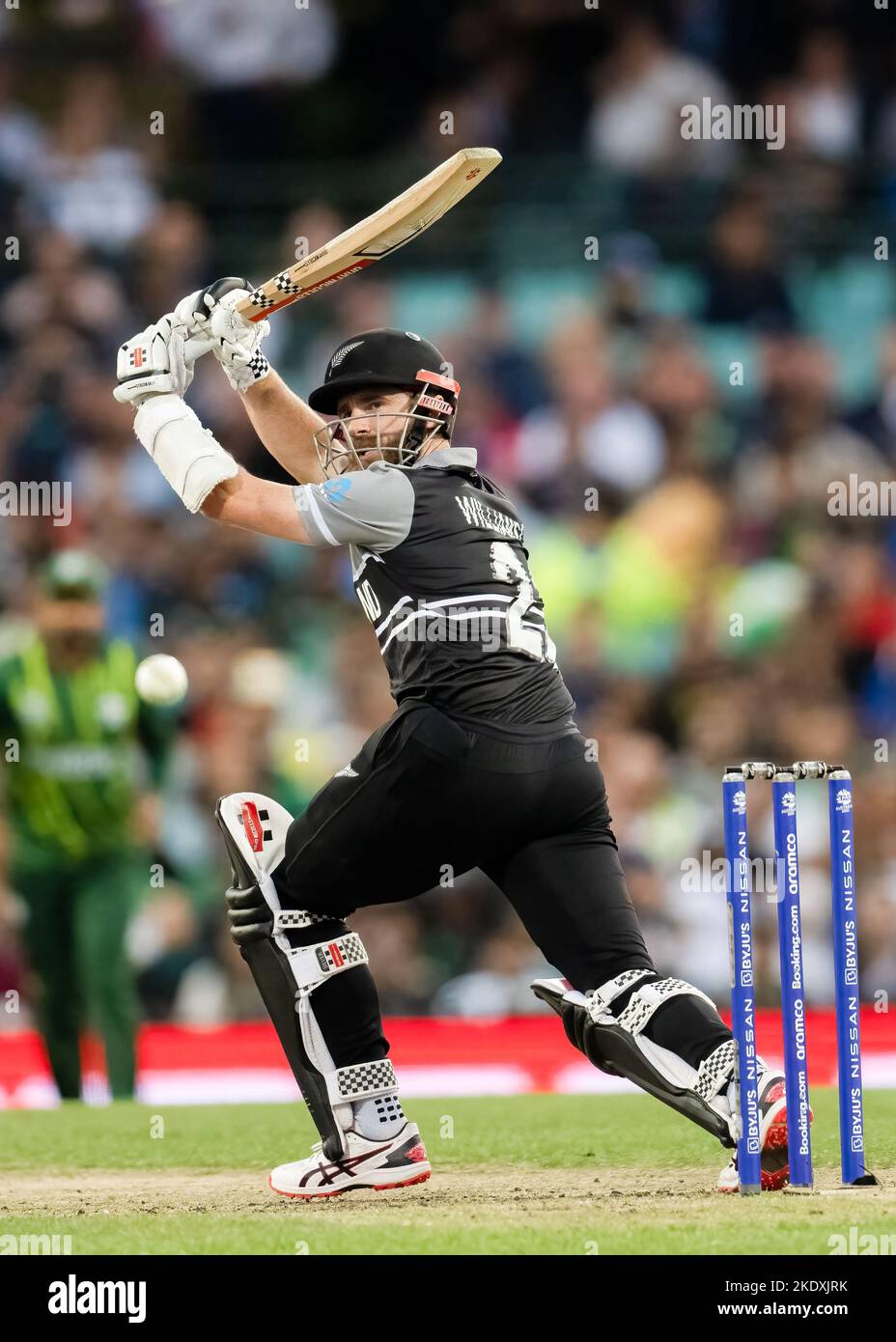 Sydney, Australia. 09th Nov, 2022. Kane Williamson ( C ) of New Zealand ...