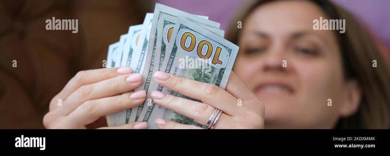 Woman hands counting money closeup hi-res stock photography and images ...