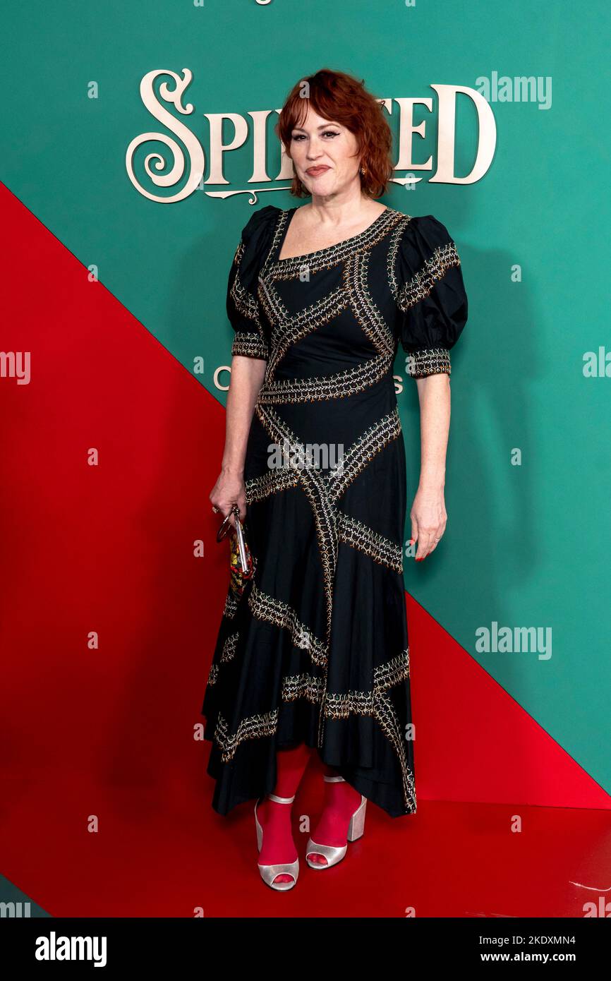 New York, United States. 07th Nov, 2022. Molly Ringwald attends the ...