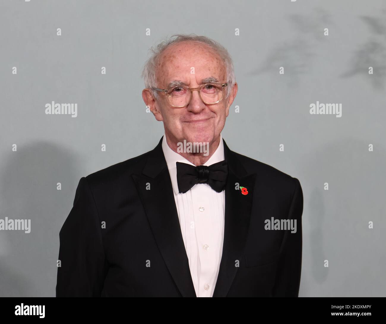 Jonathan Pryce, The Crown Season 5 World Premiere, Theatre Royal Drury ...