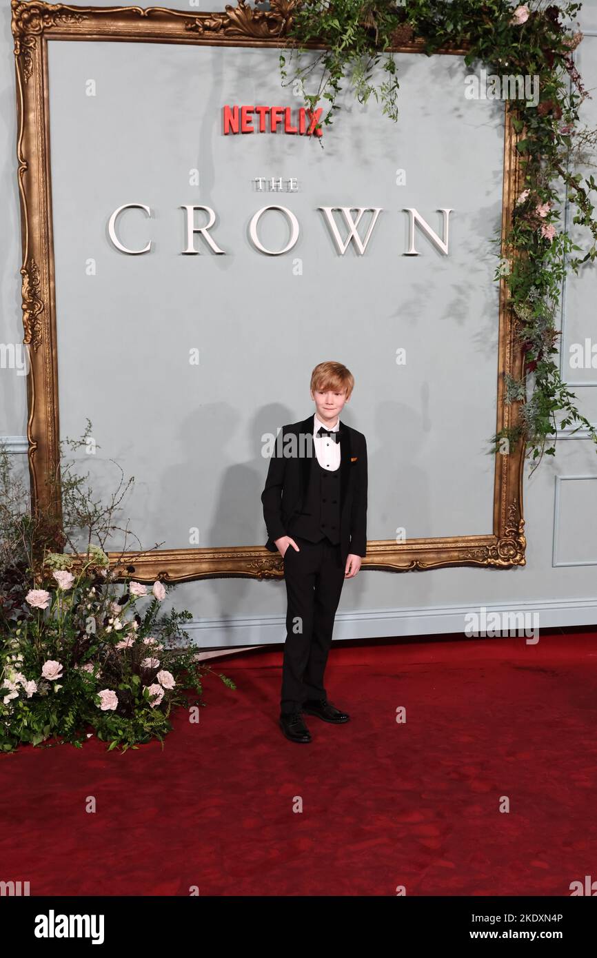 Will Powell, The Crown Season 5 World Premiere, Theatre Royal Drury ...