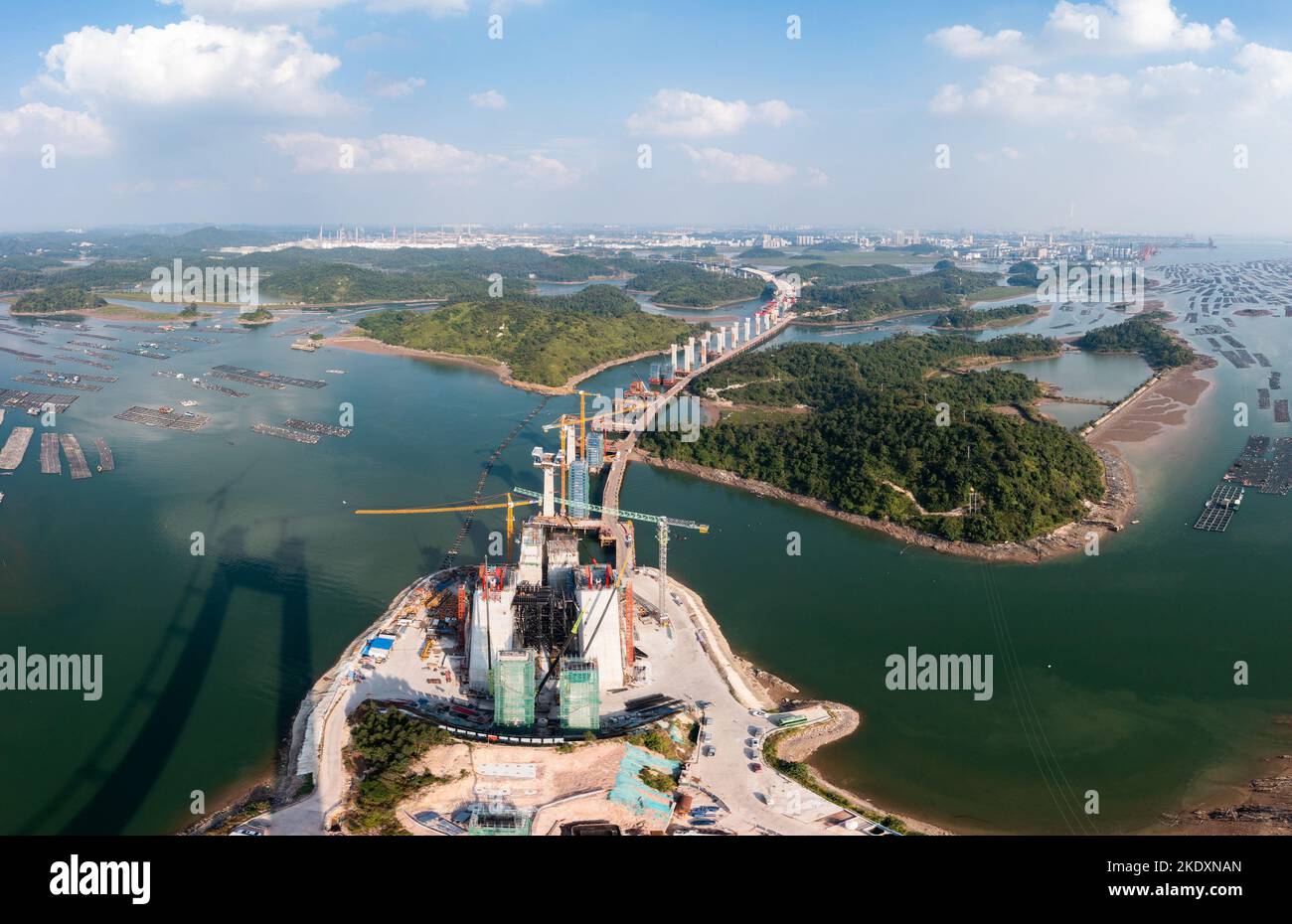 Aerial photos show the Longmen Bridge in construction in Qin zhou City ...