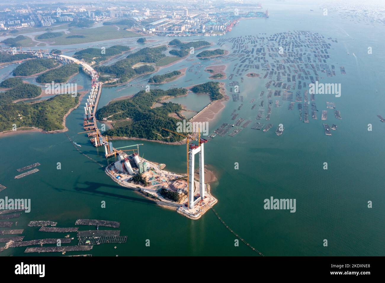 Aerial photos show the Longmen Bridge in construction in Qin zhou City ...