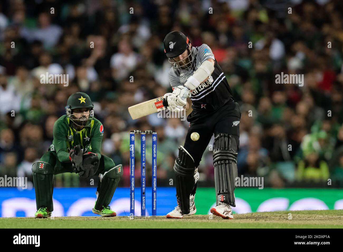Sydney, Australia. 09th Nov, 2022. Kane Williamson ( C ) of New Zealand ...