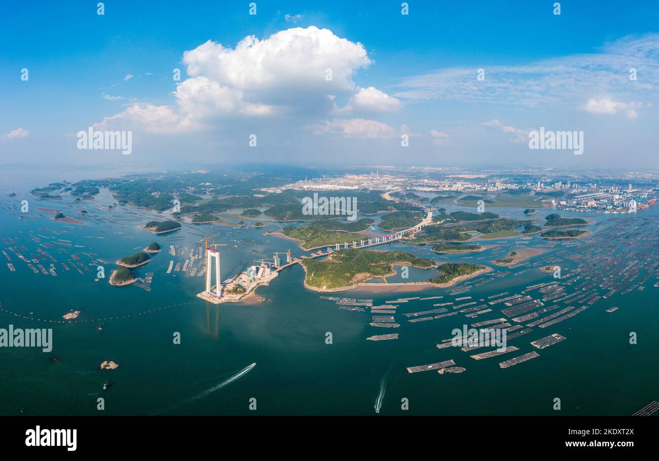 Aerial photos show the Longmen Bridge in construction in Qin zhou City ...