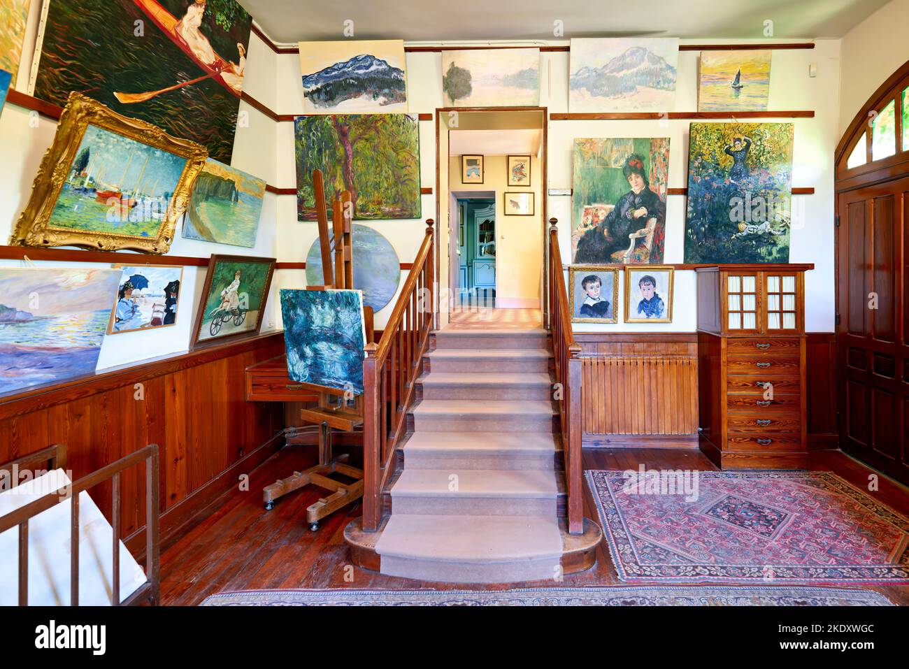 Monet house interior hi-res stock photography and images - Alamy